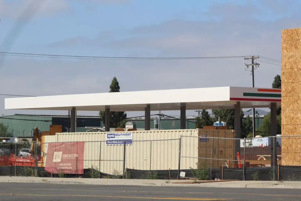 Escondido requires gas station developer to fund traffic signal | The ...